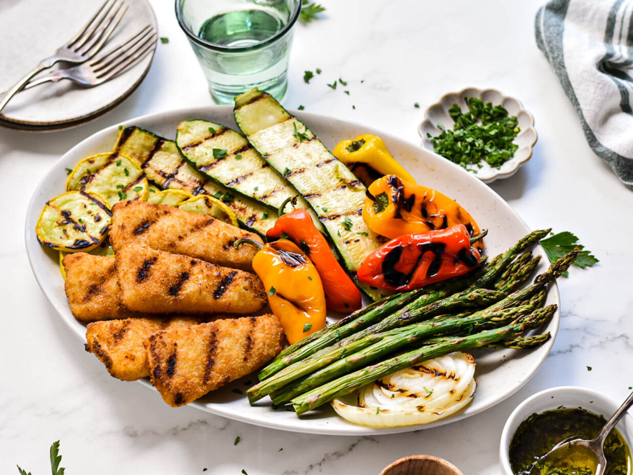 Grilled Breaded Fish with Grilled Veggies and Chimichurri Sauce ...